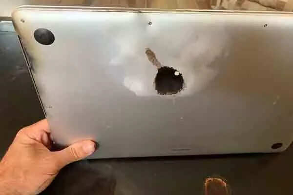 Apple MacBook Pro Exploded Like A Bomb, When The Flames Came Out, The ...